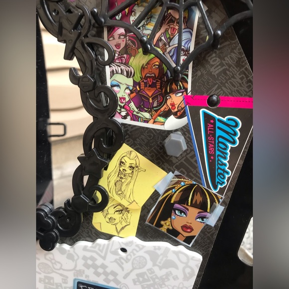 monster high | Toys | Monster High Fangtastic Coffin Locker Storage ...